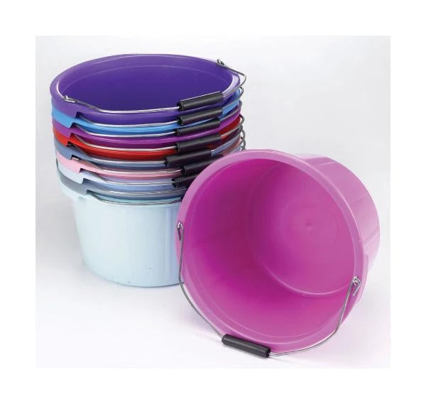 Mighty Flex Shallow Plastic Feed Bucket – Horse Heaven Equestrian
